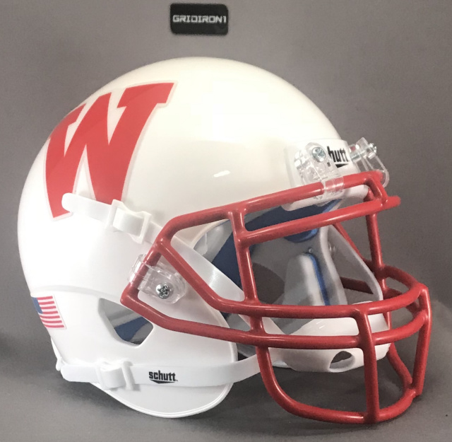 Wisconsin Badgers Schutt XP 1988-1989