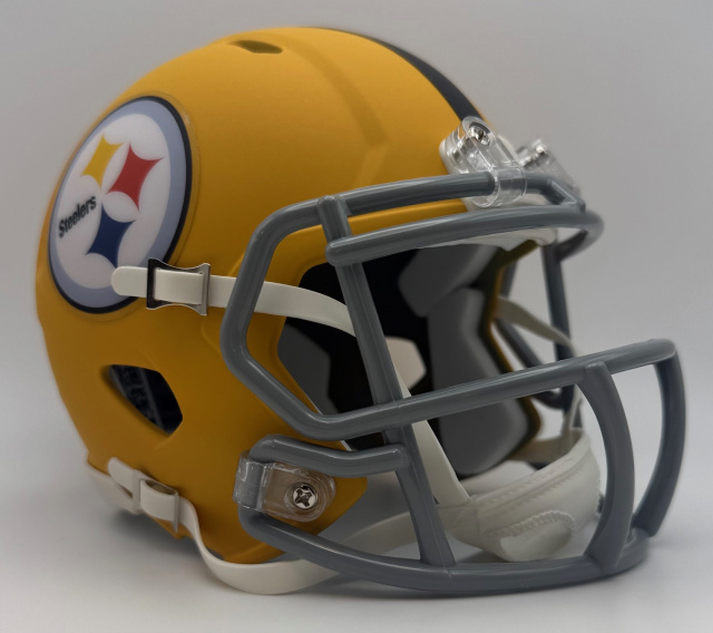Pittsburgh Steelers Matte Yellow Atl 2025 Riddell Speed (last one)