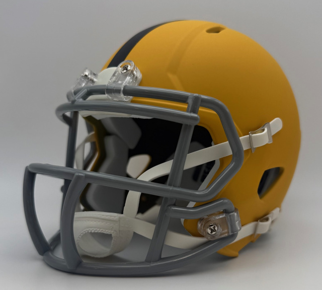 Pittsburgh Steelers Matte Yellow Atl 2025 Riddell Speed (last one)