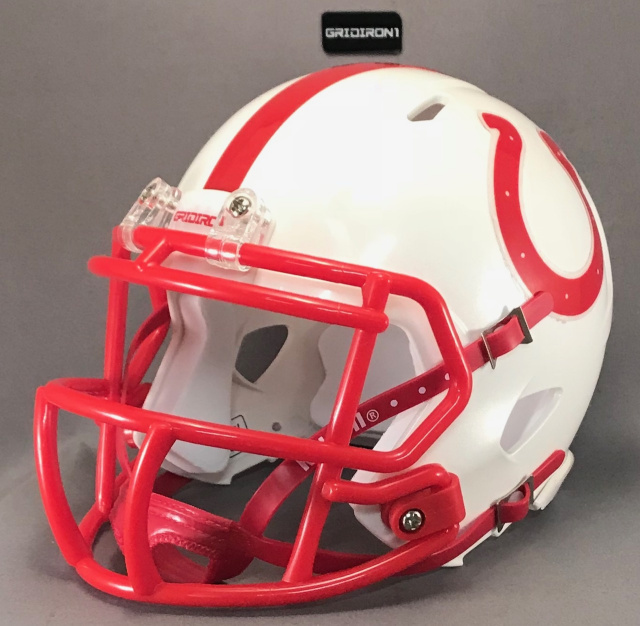 Horseshoe Red mini helmet decal pair